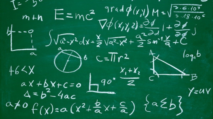 Calcule matematice(II) - KIDIBOT - Bătăliile cunoașterii